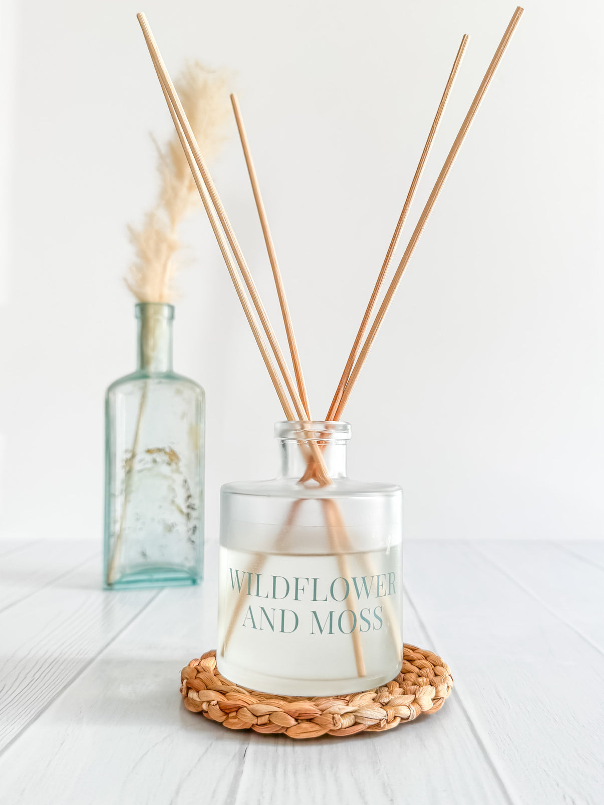 Wildflower and Moss Reed Diffuser – Salt and Branch